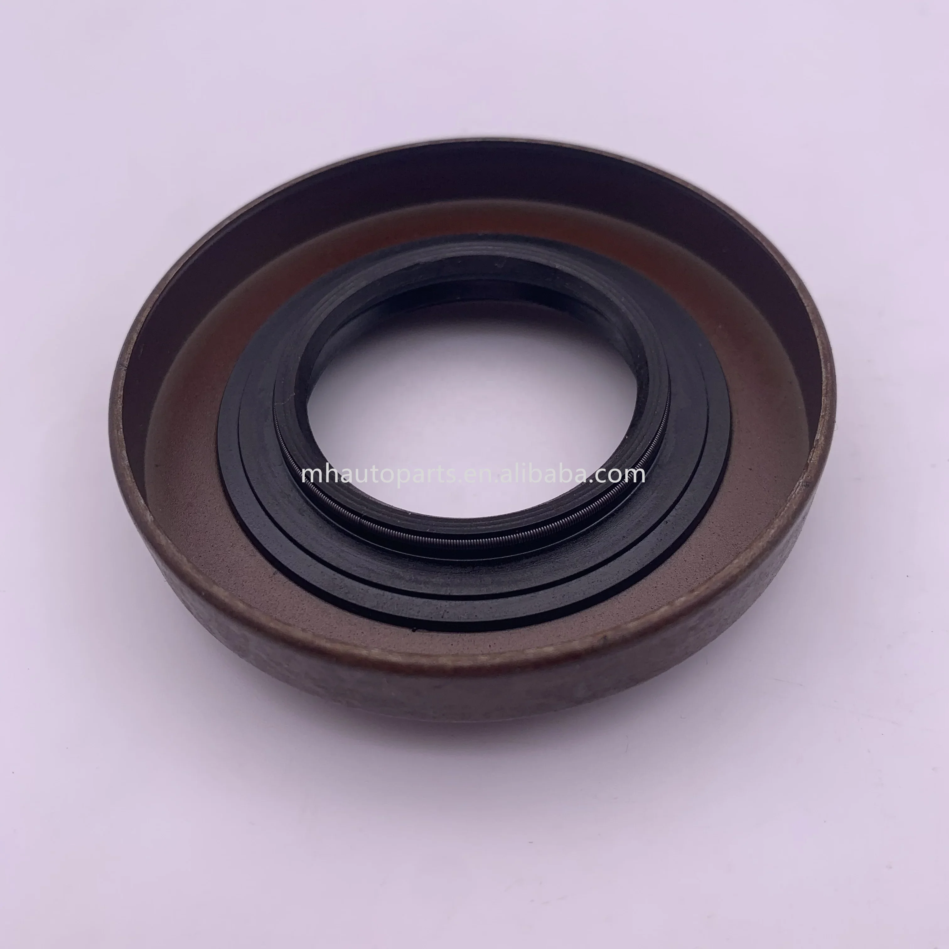 Rear Differential Oil Seal 90311-38047 For Dyna Hilux Hiace Land ...