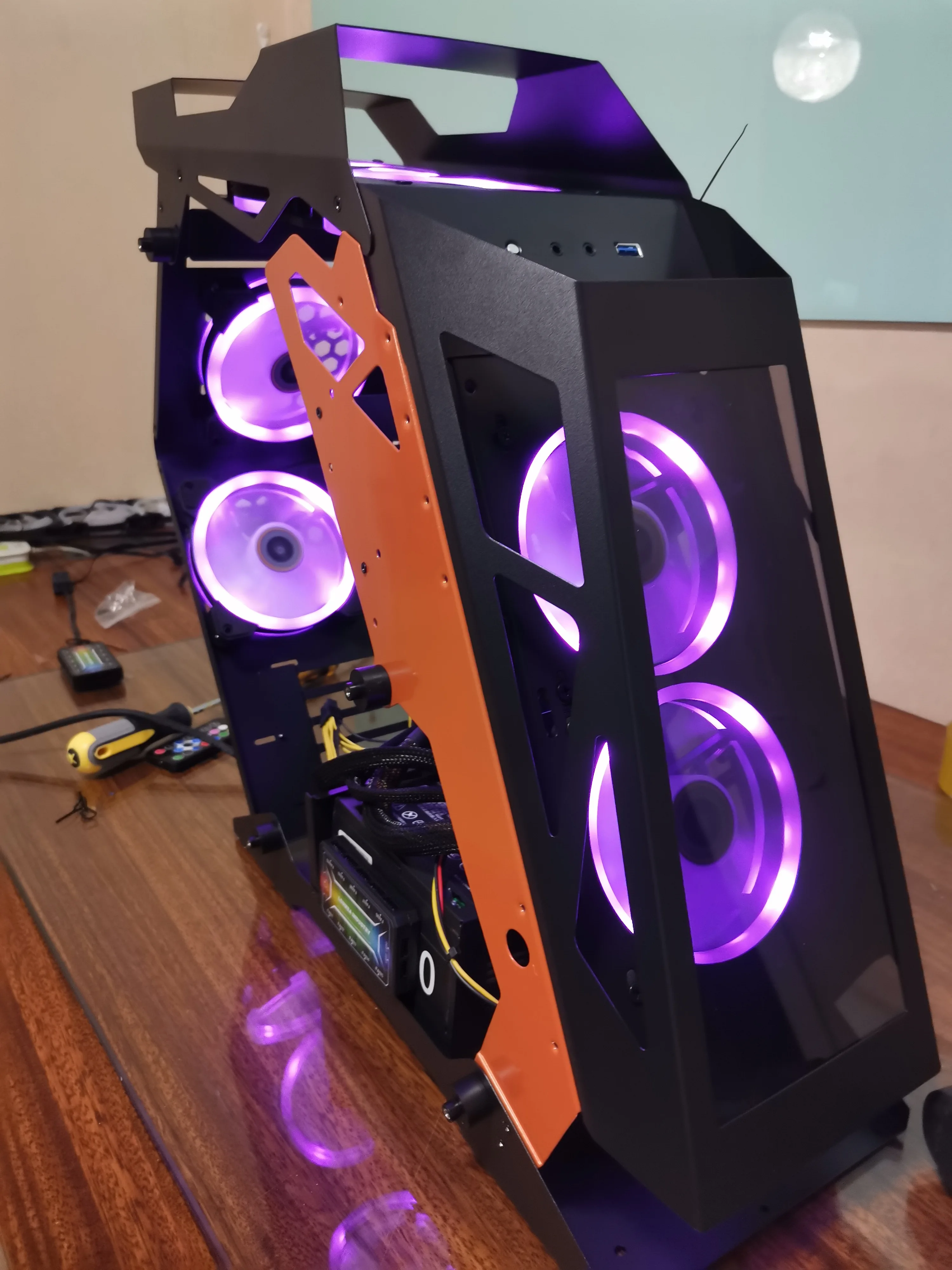 2020 Best Selling Gaming Coomputer Case Support 6 Rgb Fans Cool Special ...