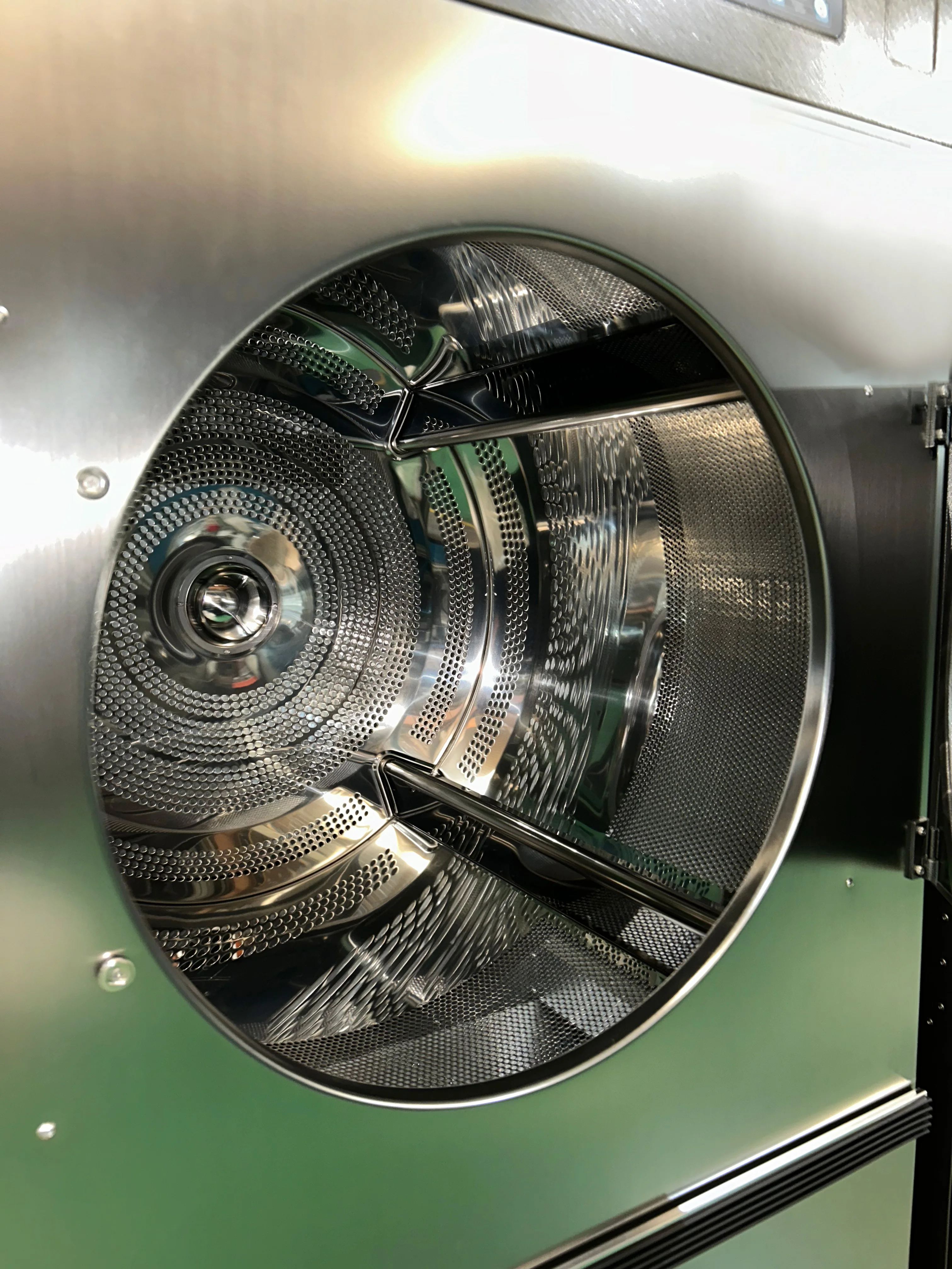 Dryer 25kg Coin Operated - Oasis HG-500 Tumble Drying Machine