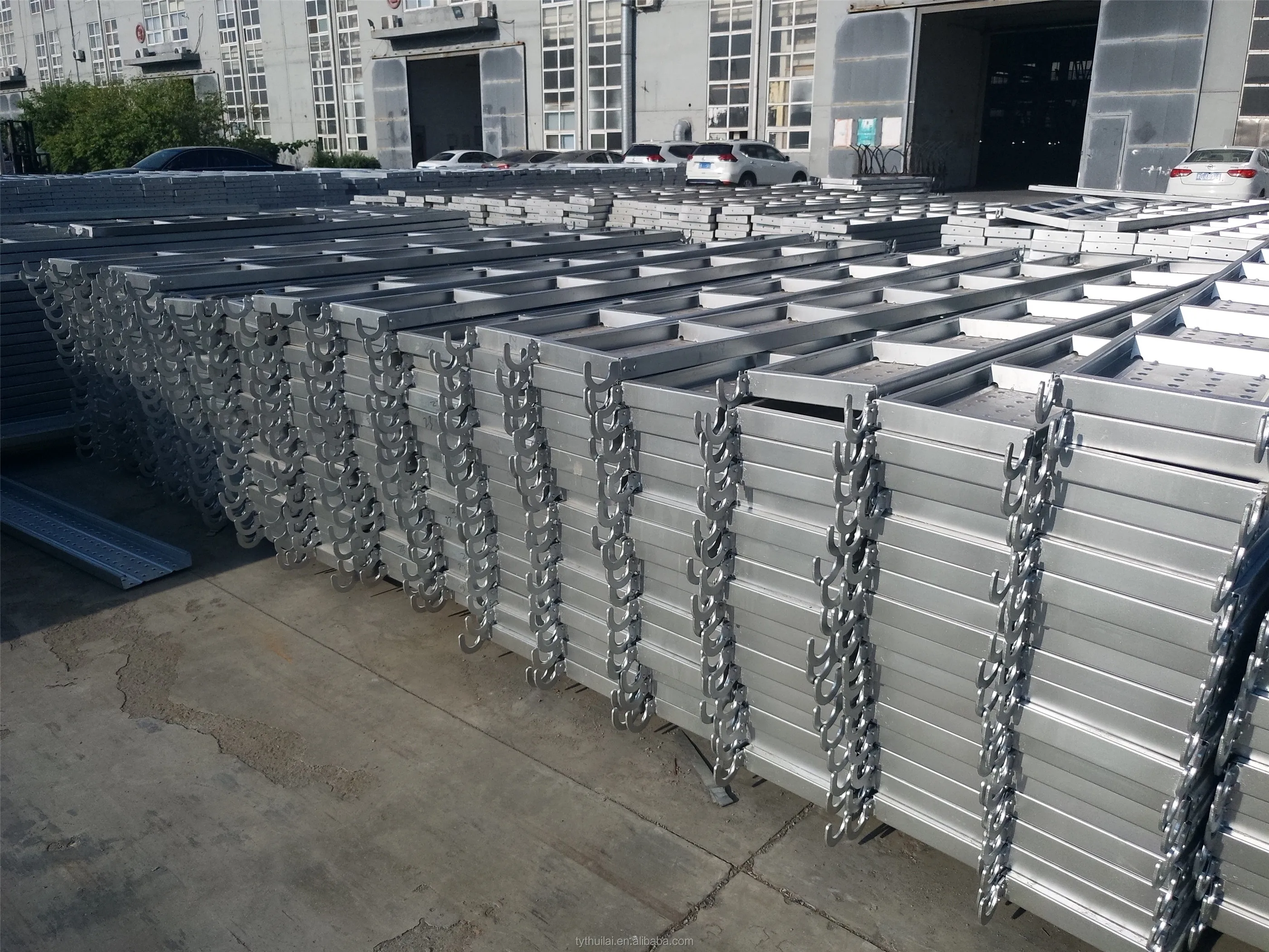 Cheap Price Galvanized Metal Catwalk Board Scaffolding Steel Plank ...