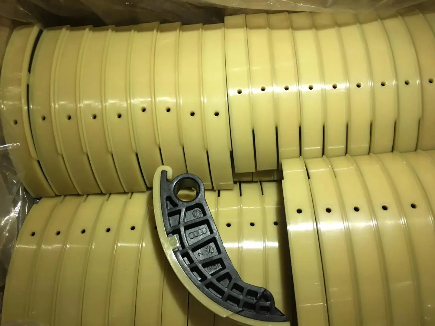 低 06H198119 06K198119 正时链条套装部分A3 A4 EA888 Gen3 1.8T，2.0T CABB CDNB CDNC ...