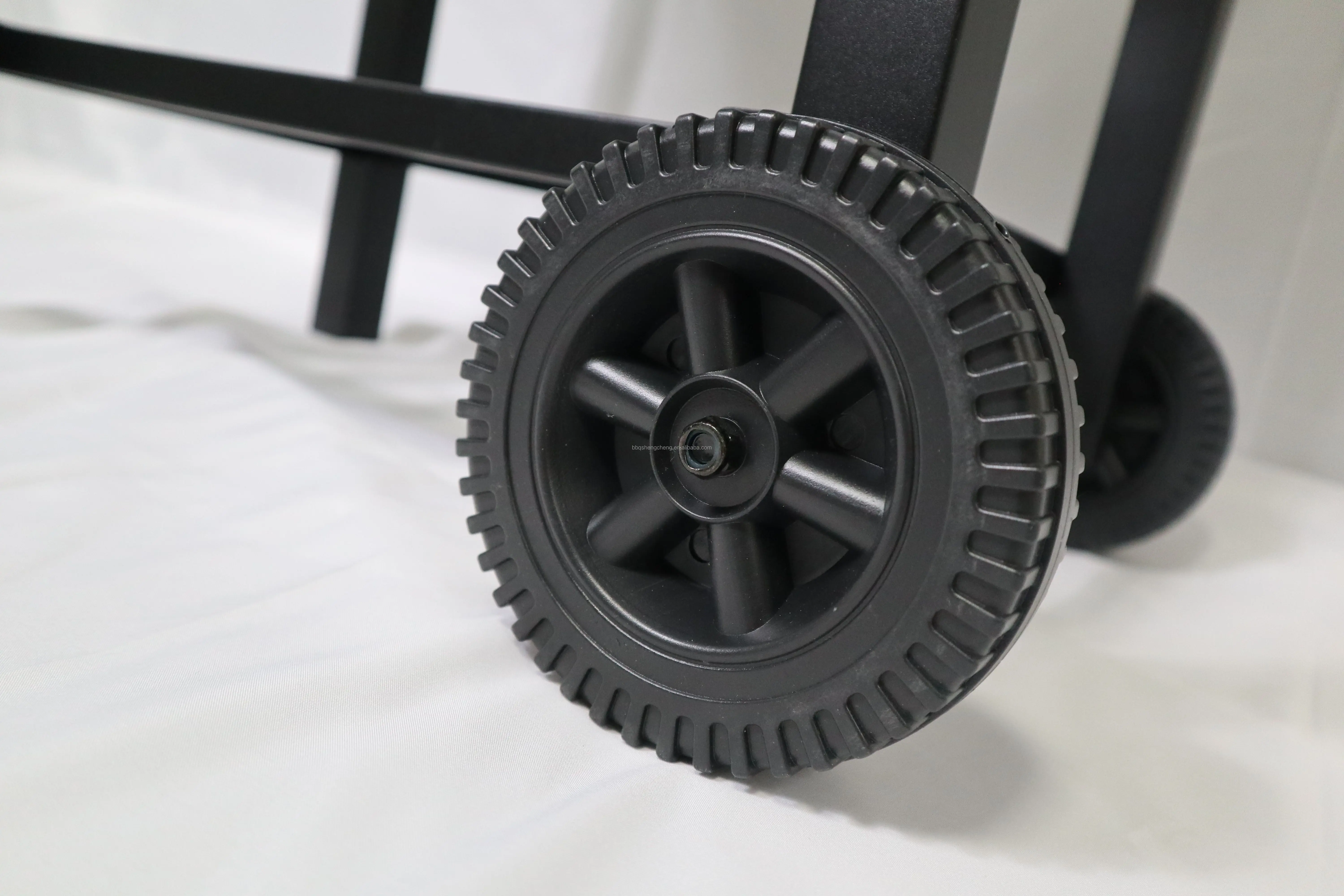 Portable Charcoal Bbq Grills Trolley Smoker Barbecue Grill Aluminum ...