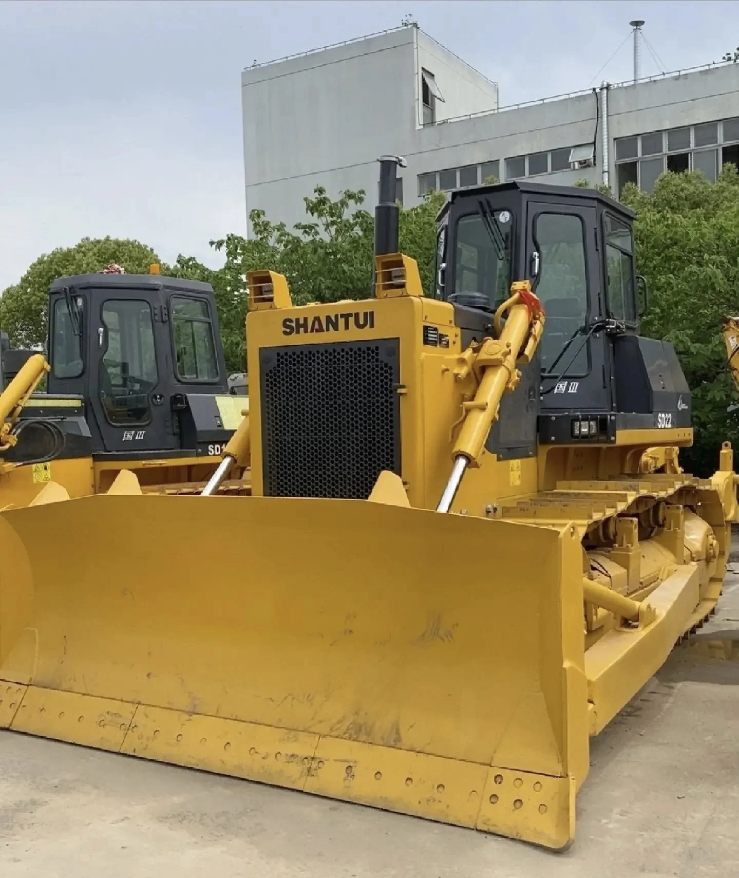 New Design Shantui Sd26 Mini Dozer Bulldozer Cheap Price High Efficiency - Buy Mini Dozer ...