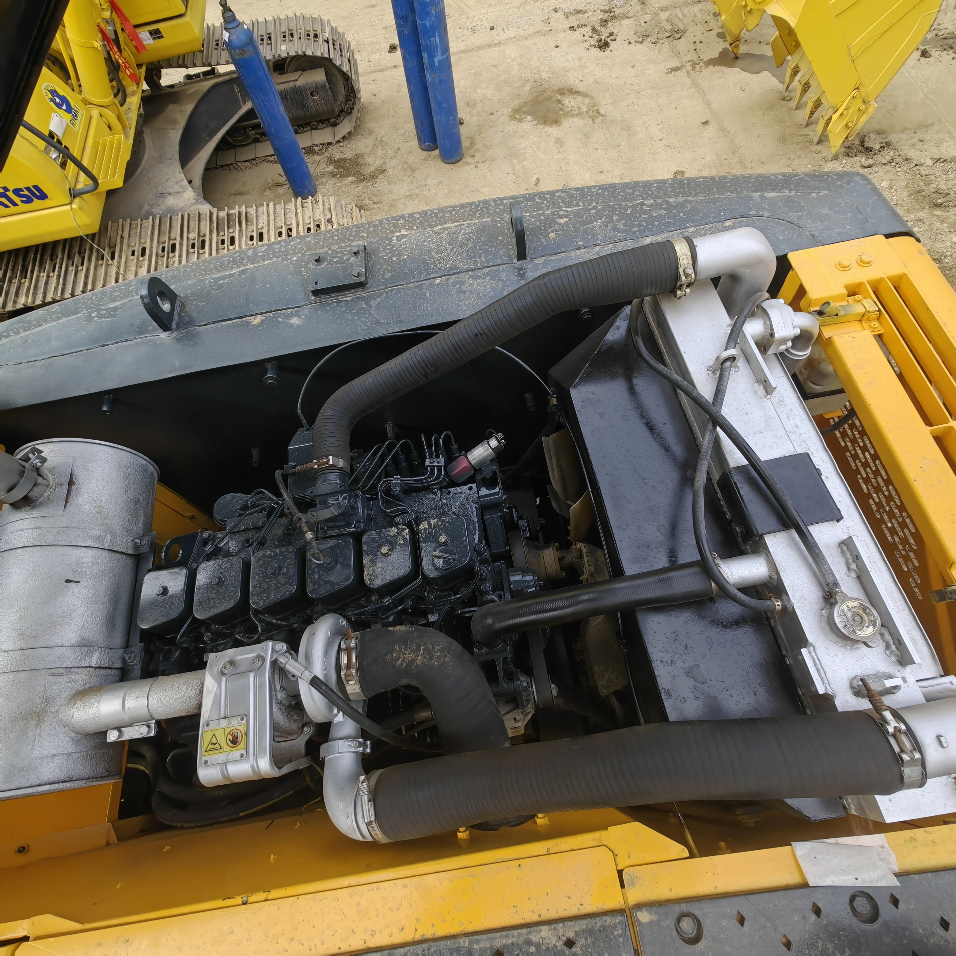 Korean Made 22 Ton Hyundai Digger Used Hyundai Excavator 220lc-9s S ...