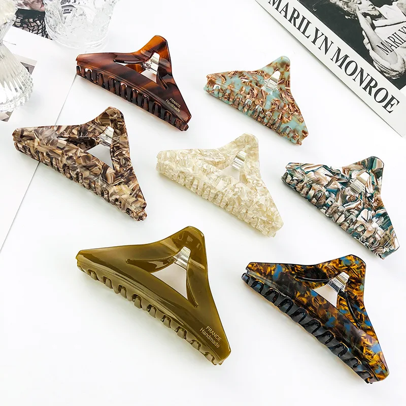 Large Triangular Hollow Acetate Claw Clip For Young Girls Fashionable ...