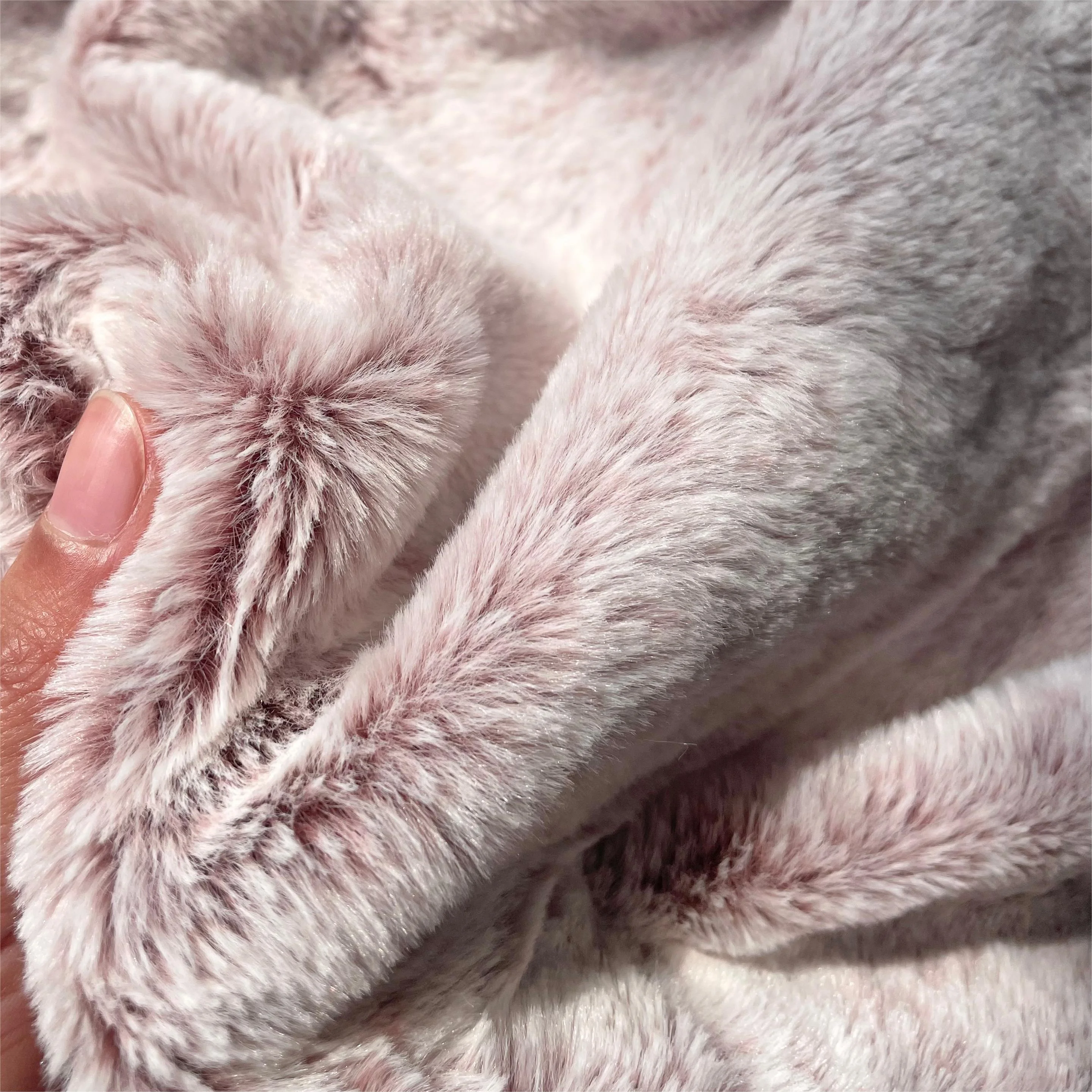 Polyester Artificial Plush Fabric Two-color Rabbit Fur Imitation Rabbit ...