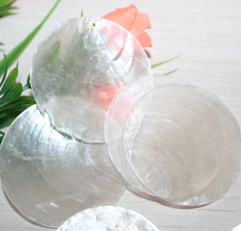 Wholesale Seashell Round Capiz Shells with Holes for DIY
