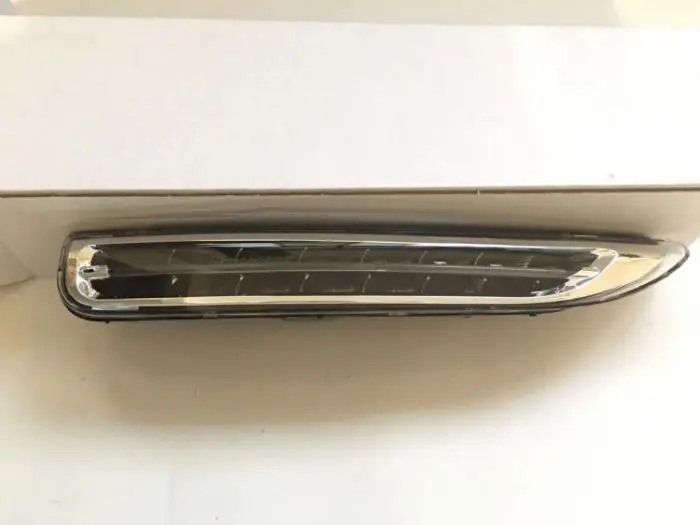 Front Bumper Lamp 95863118100 95863118200 Auto Lighting Systems Daytime ...