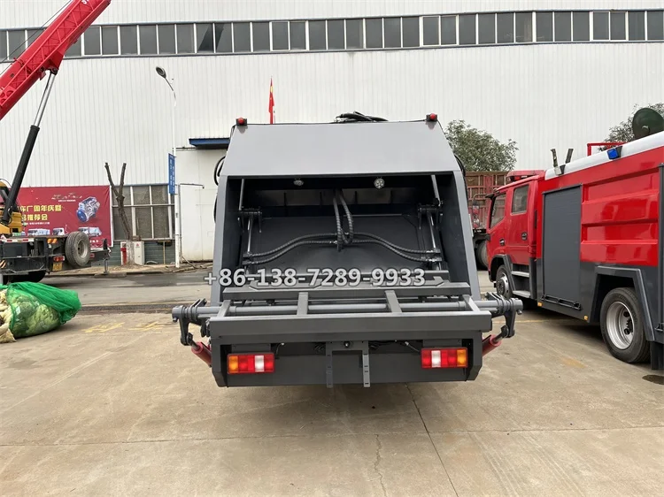 HOWO 6 Cubic Compactor Garbage Truck - Efficient Waste Management