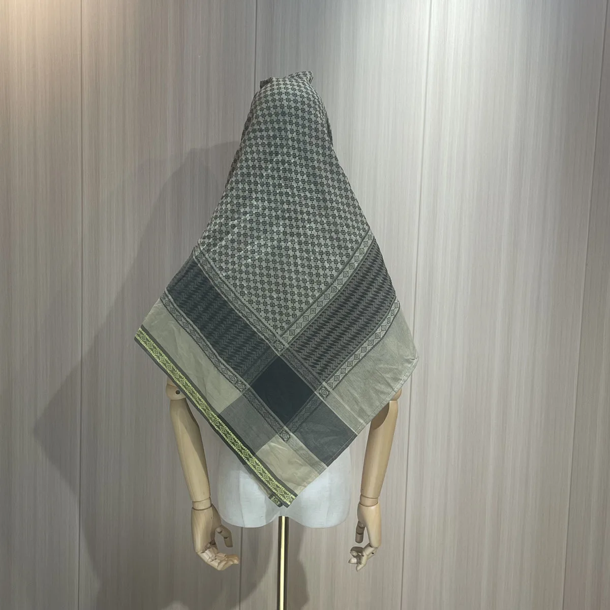 Arab Kafiya Keffiyeh - Muslim Headscarf for Men & Women