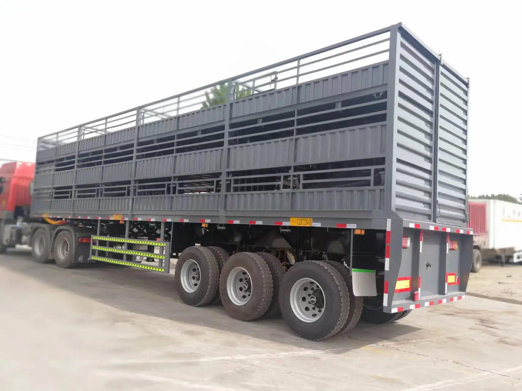Four-layer Livestock And Poultry Transport Semi-trailer 13000/2550/4000 ...