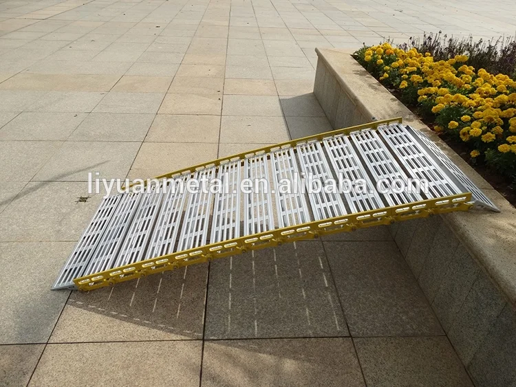 Heavy Duty Trailer Ramps - Durable Aluminum Loading Solutions