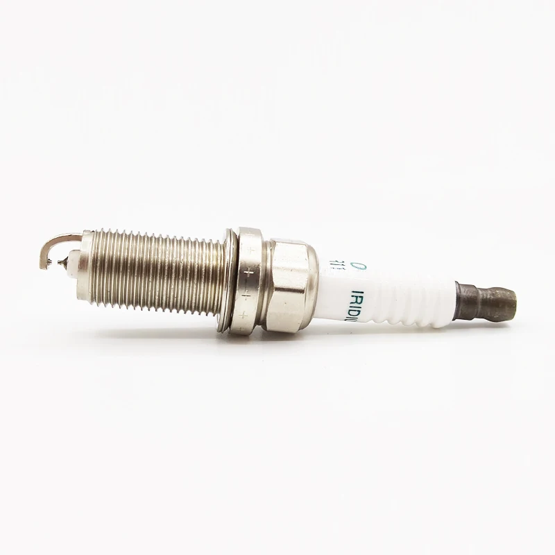 Spark Plug 90919-01243 Fk16hr11 267700-7140 90919-01259 9004a-91068 ...