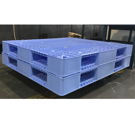 LIKA Animal Feed Bag Stacking Pallet - Durable & Efficient