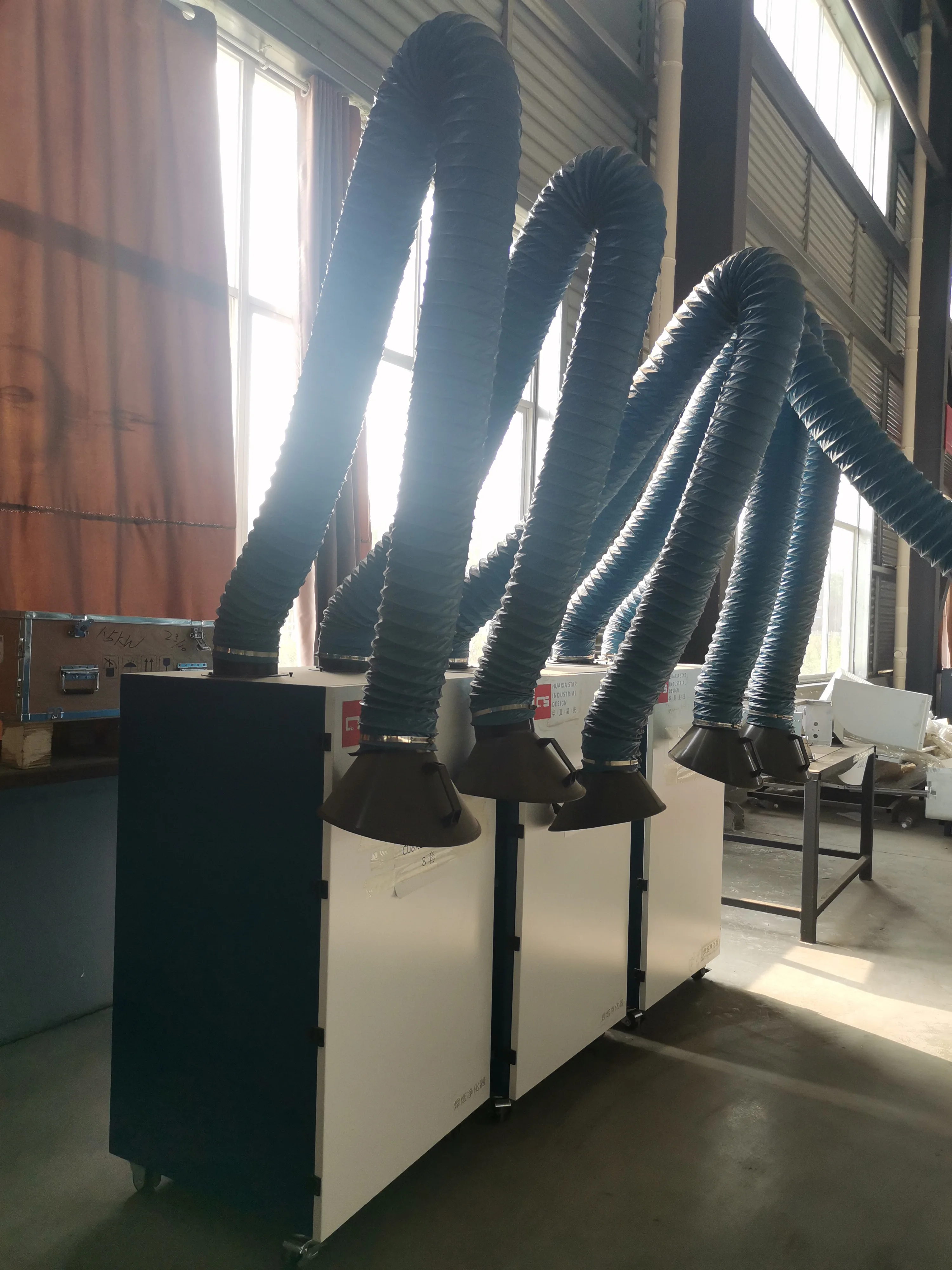 Large Air Intake And Low Noise Welding Fume Collector Industrial Fume ...