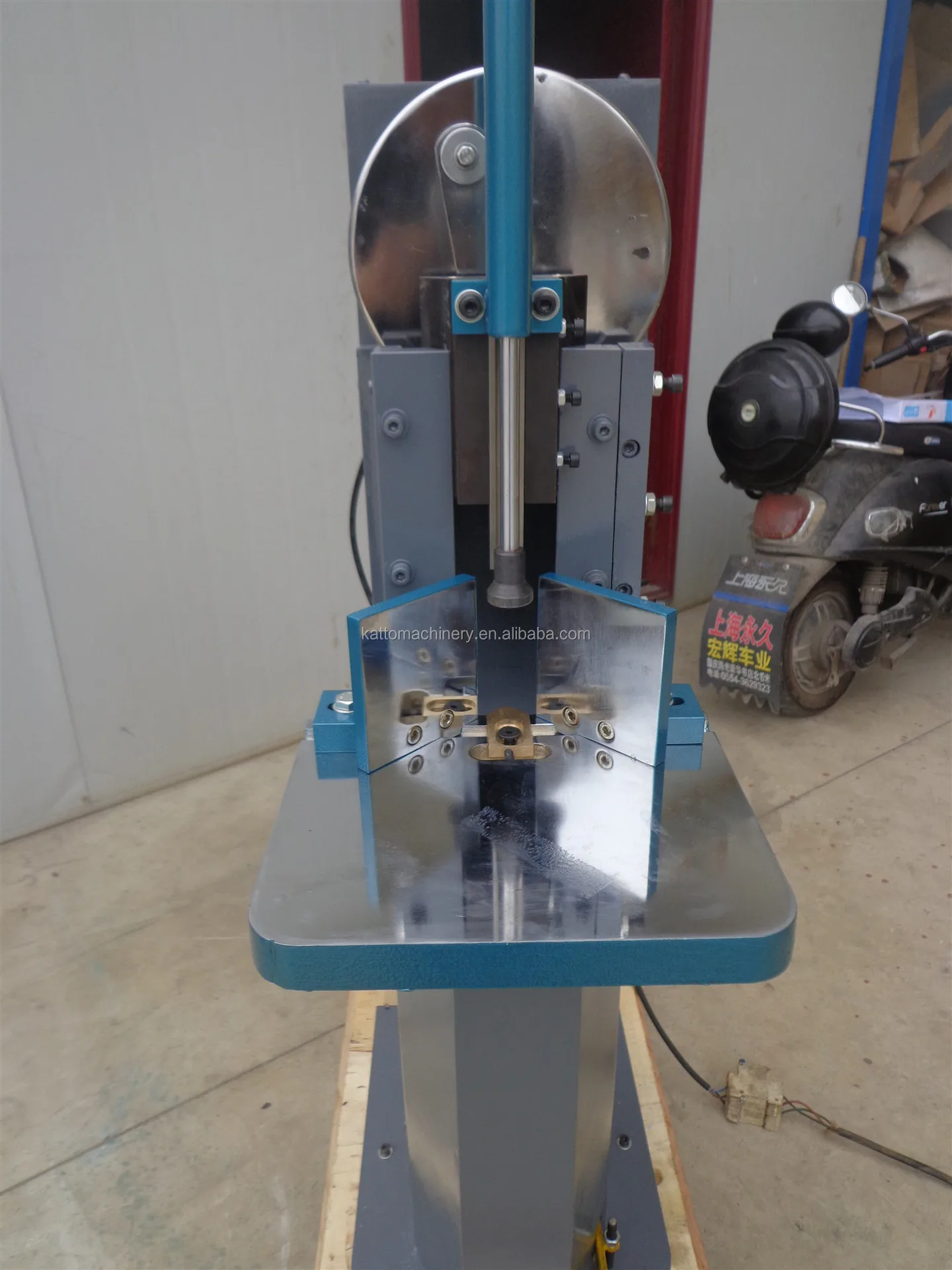 Automatic Electric Corner Cutter Paper Round Cutting Machine - Buy ...