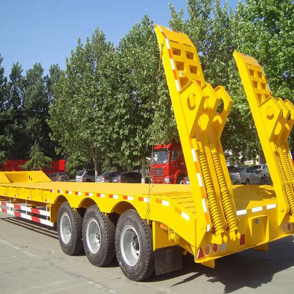 Heavy Truck Tractor Lowboy/Low Bed/Lowbed Semi Trailer for Cargo ...