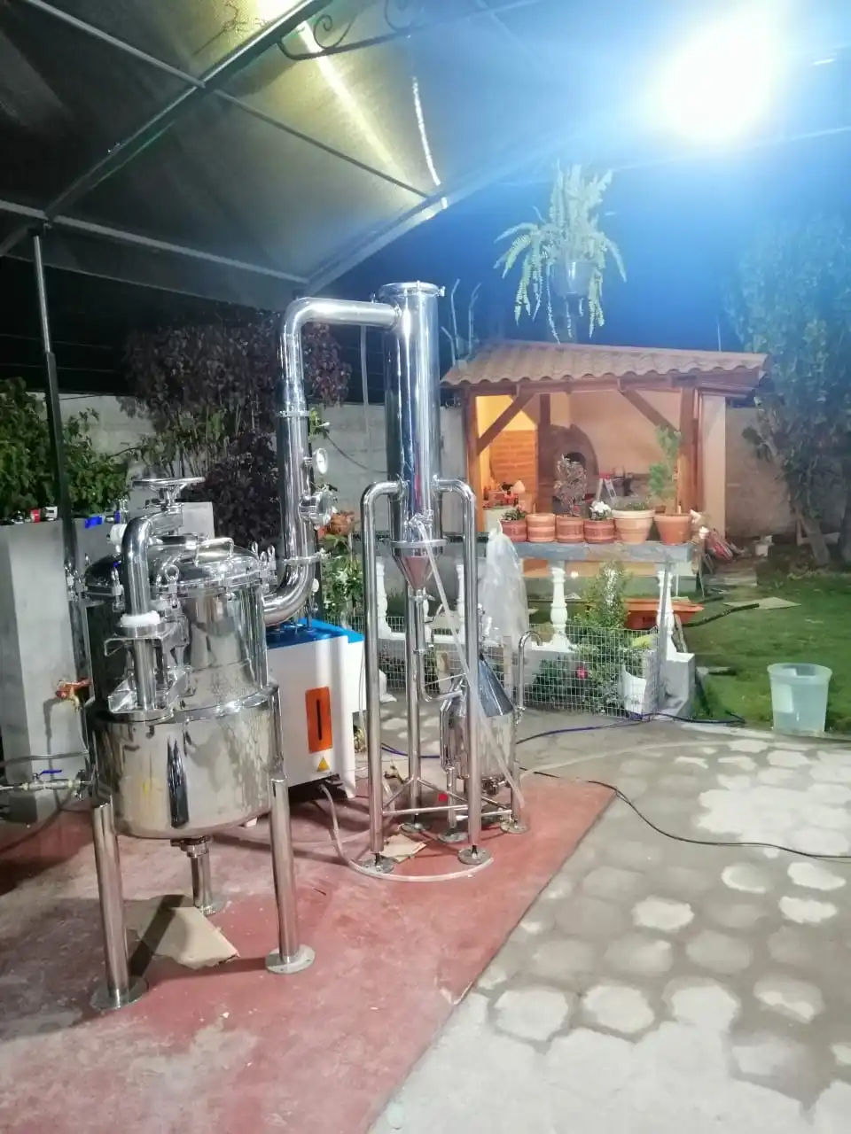 100l Eucalyptus Plant Rose Oil Distiller/lavender Essential Oil Steam ...