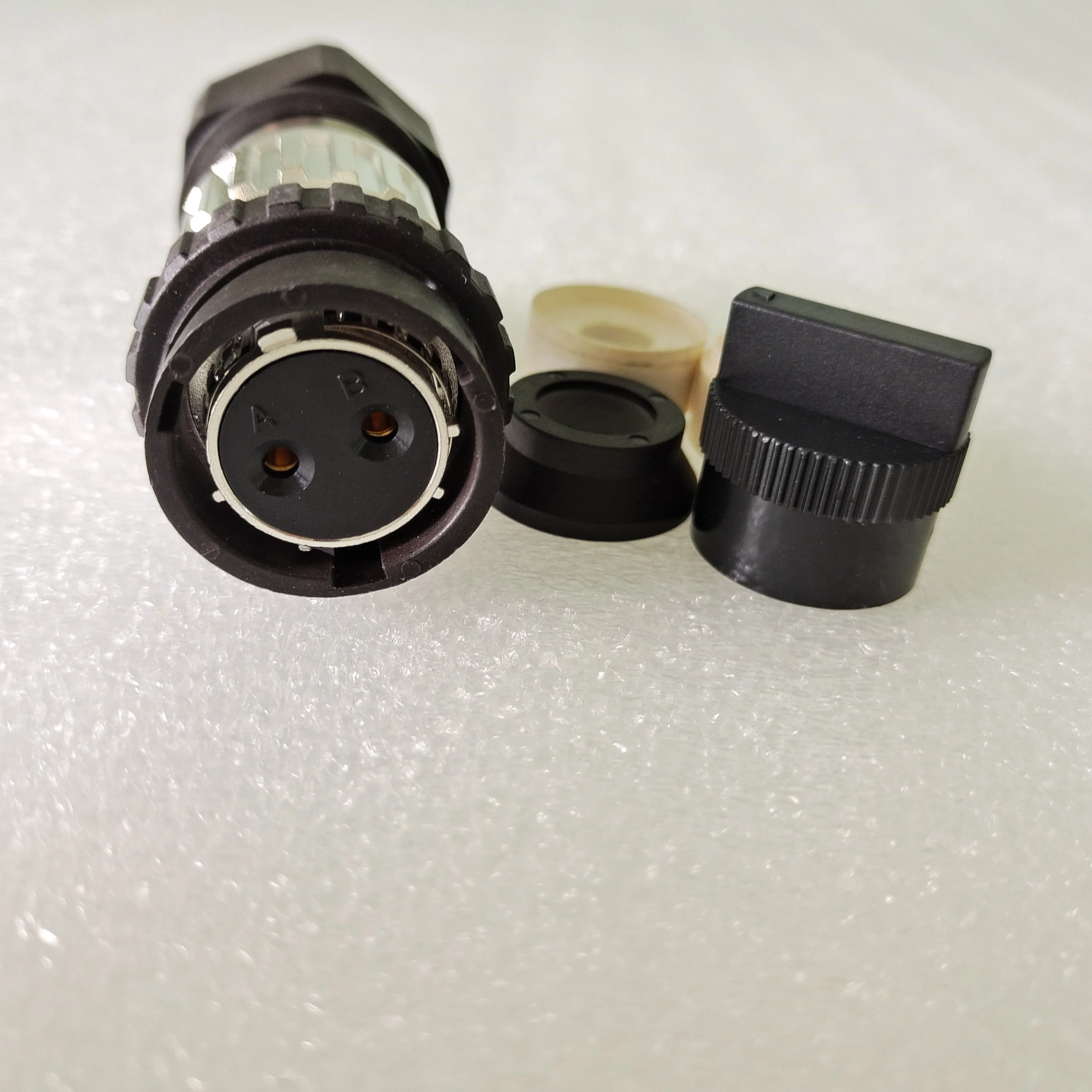 ERICSSON RNT 447 32/02 RRU Plug DC Connector - 6000 Pieces