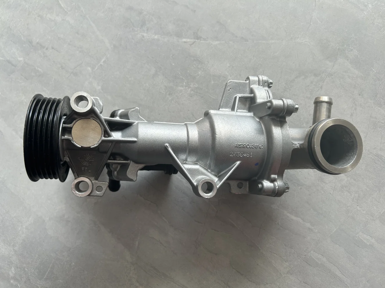 The Original Water Pump Is Suitable For Mercedes Benz Cla250 Cla35 ...