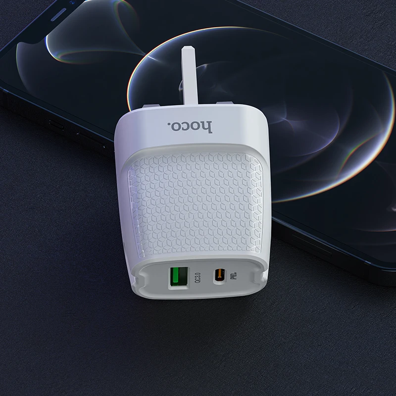 Hoco. C85B Bright full compatible dual port fast charger PD20W UK ...