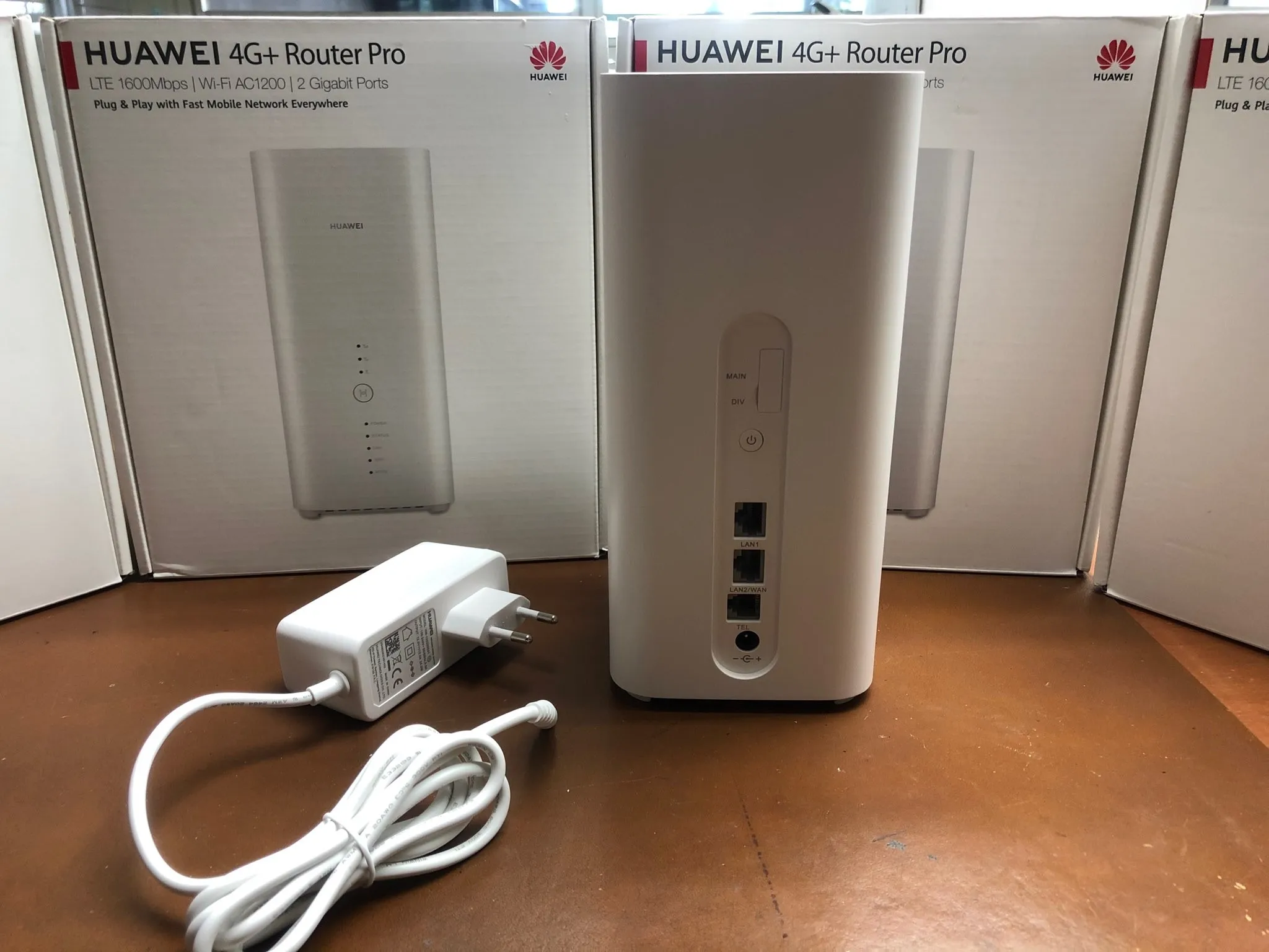 Unlocked Huawei B818 In Router 4g Cpe Router B818-263 Support Cat19 ...