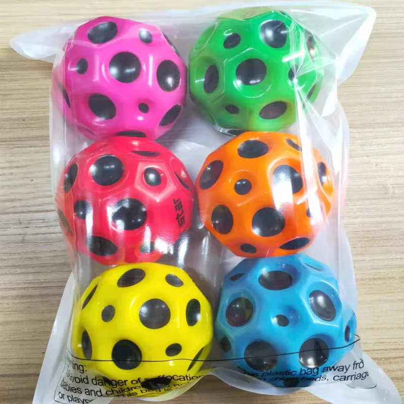 7CM PU Foam Ball - Multi-Hole Coral Sports Anti Stress Toy