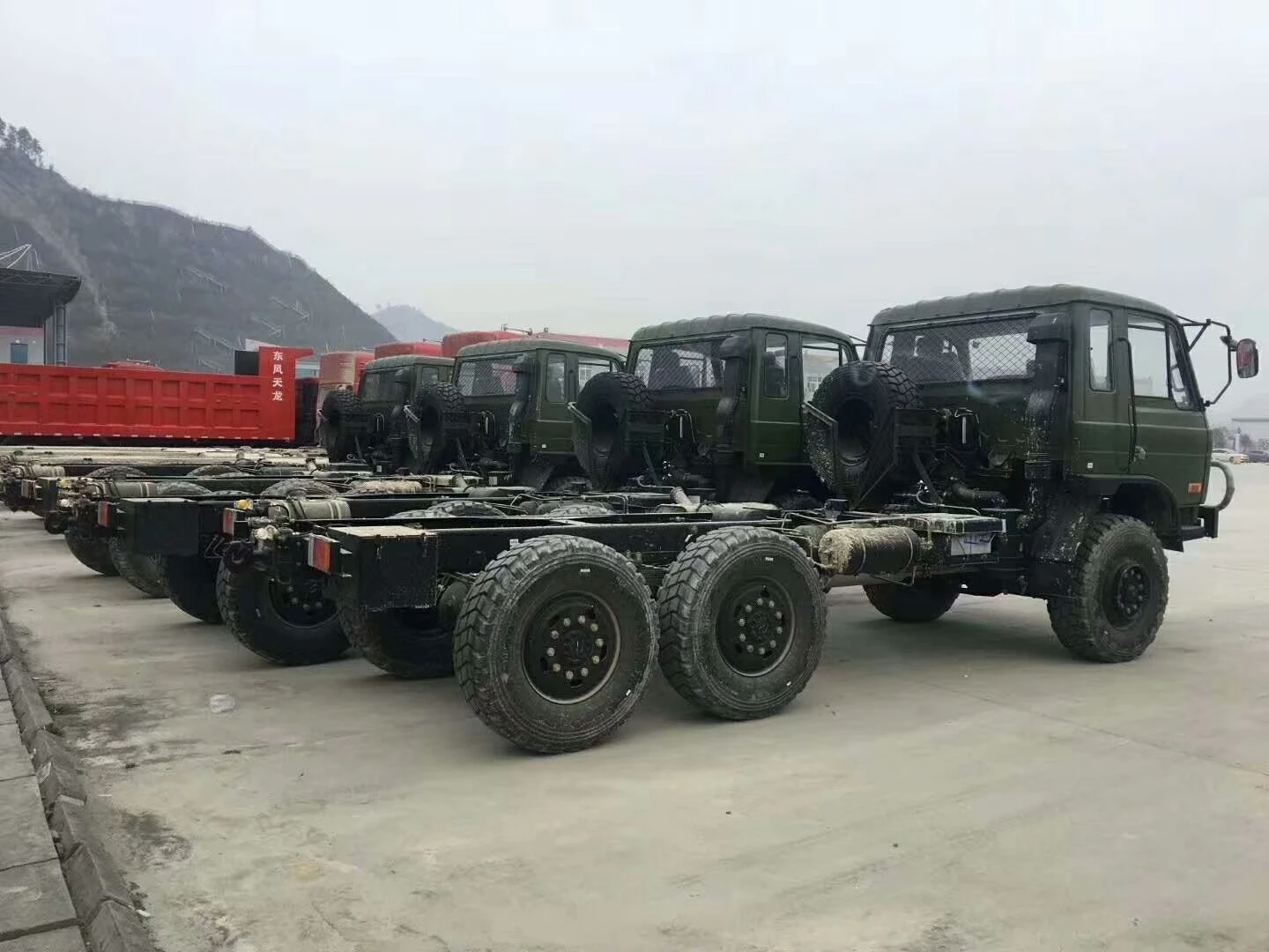 Dongfeng EQ2102 6x6 off-Road Vehicle - Reliable Performance