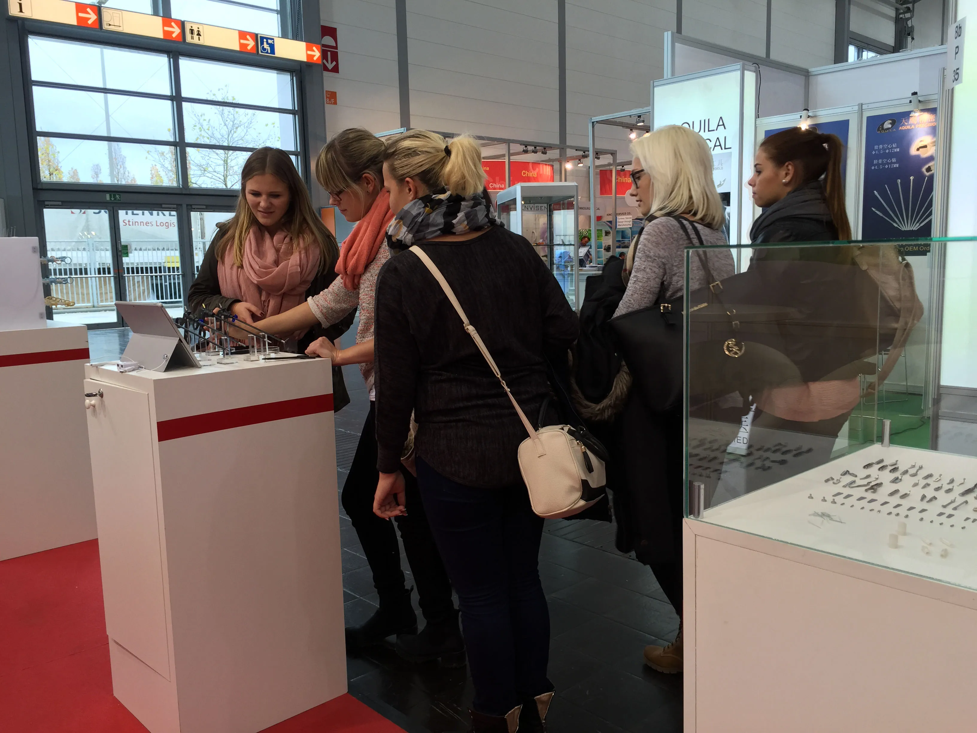 Laparoscopic Trainer Box - Healermed Surgical Simulator