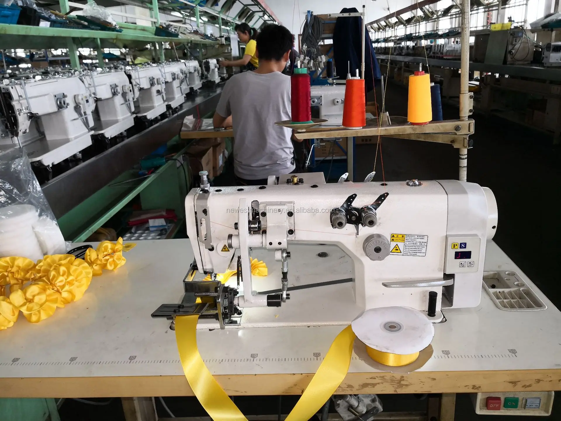 Double Needle Pleated Sewing Machine/double Needle Chain Stitch Ruffle ...