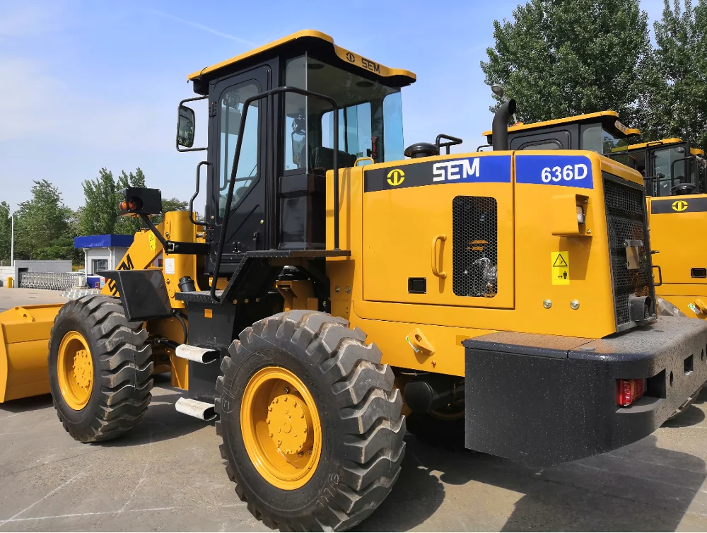 China New Sem Wheel Loader Sem636d With Spare Part - Buy Sem Wheel ...