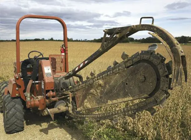 Trencher Chain Rencher Machine Digger Digger Trench Chain