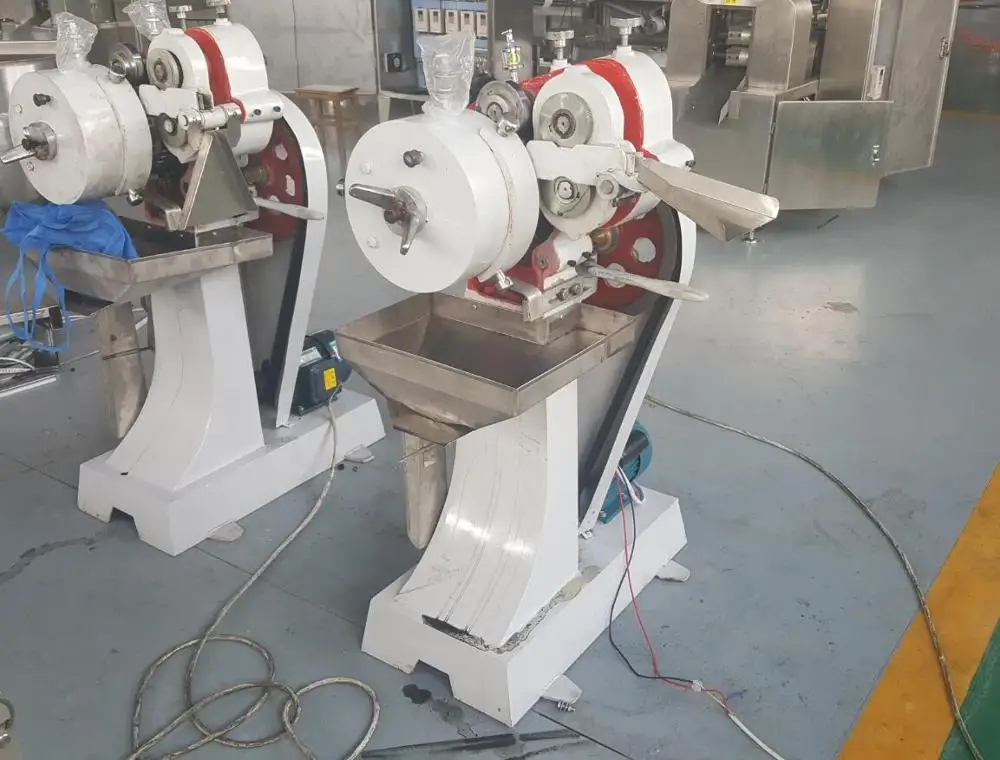 Small Hard Candy Making Equipment - Roller Extruder Machinery