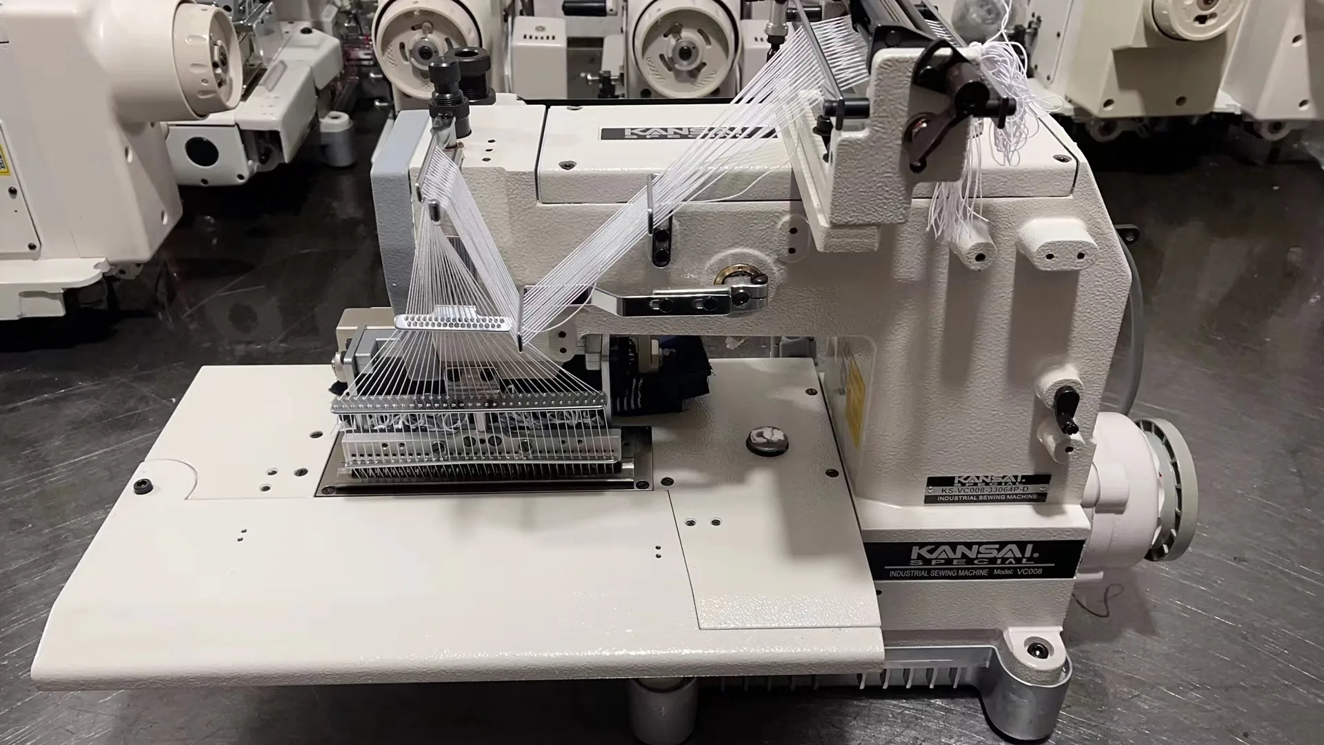 Brand New Japan Brand Kansai 33 Needle Flatbed Double Chain Stitch ...