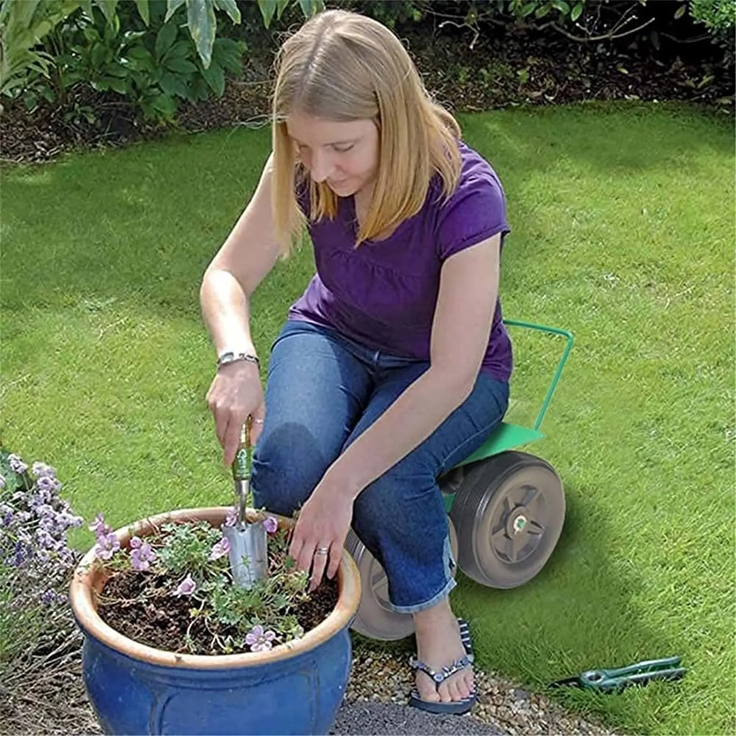 90kg Load Capacity Seated Work Vehicle Non Puncture Tire Gardening Work ...