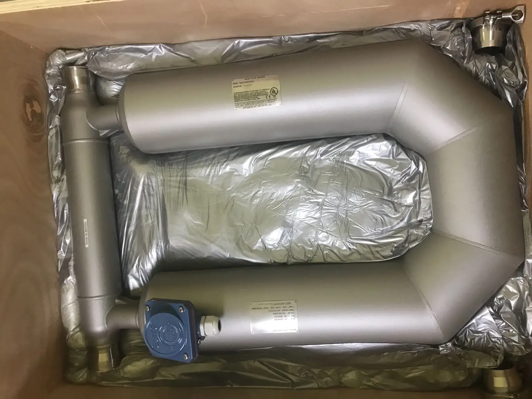 Emerson Micro Motion Coriolis Flow Meter Liquid Flow Meter Cmf200 - Buy Coriolis Flow Meter ...