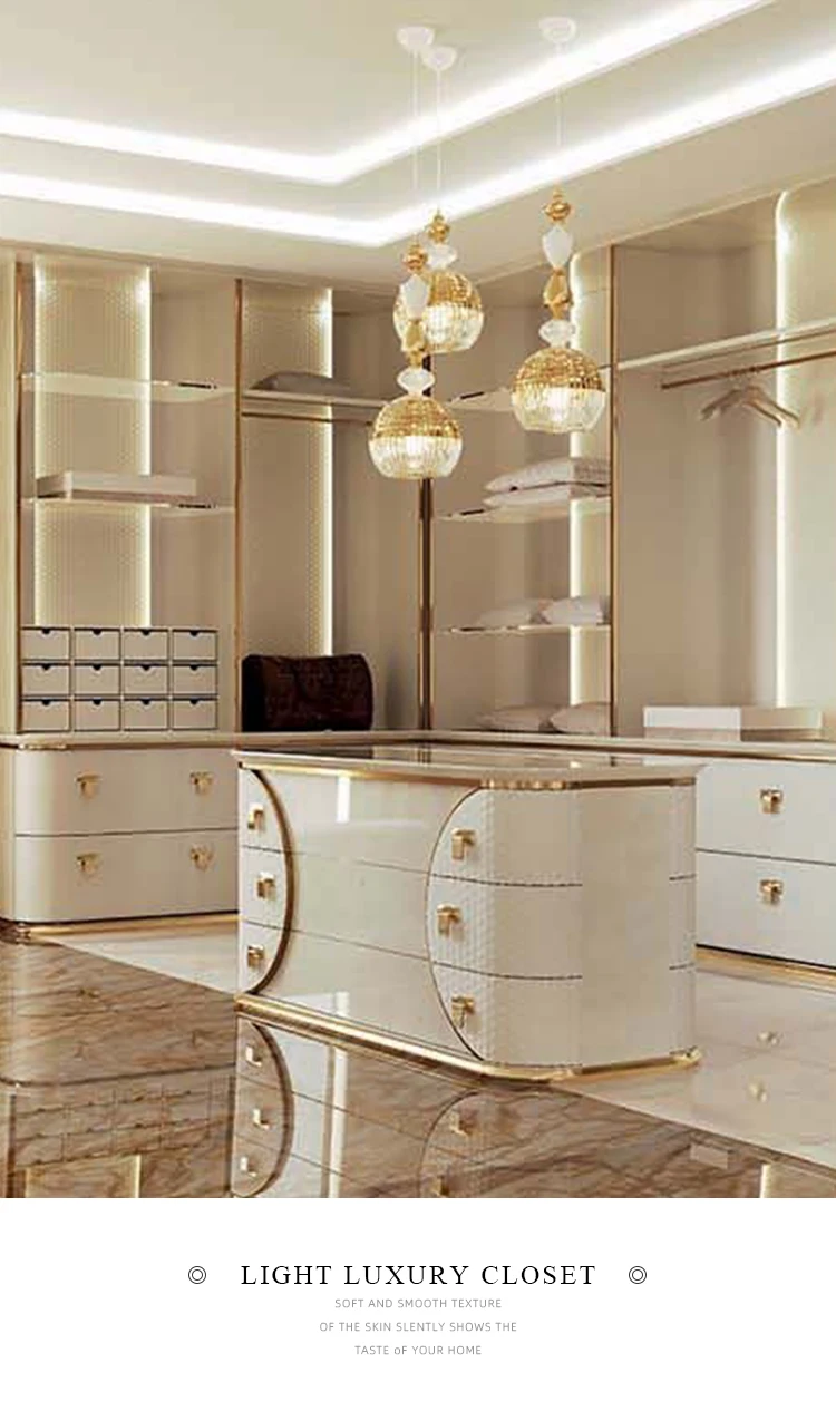 Luxury Walk in Closet Wardrobe Design - Modular & Stylish