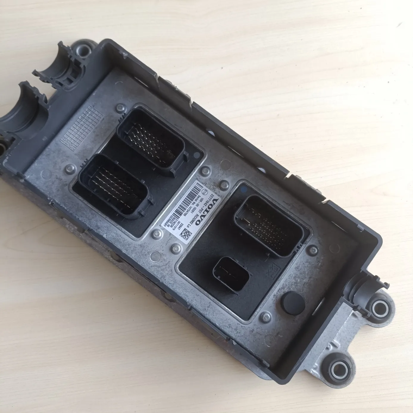 Concessional Sale Original Rear Chassis Io Module Rciom 22149717 ...