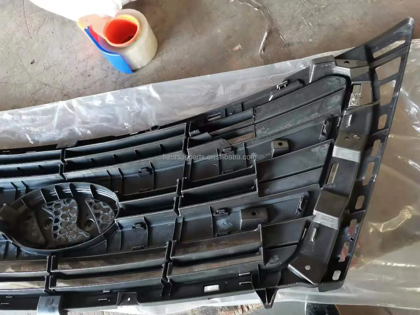 Oem 86561-4h500 For Hyundai H-100/porter Grille Radiator - Buy Radiator ...