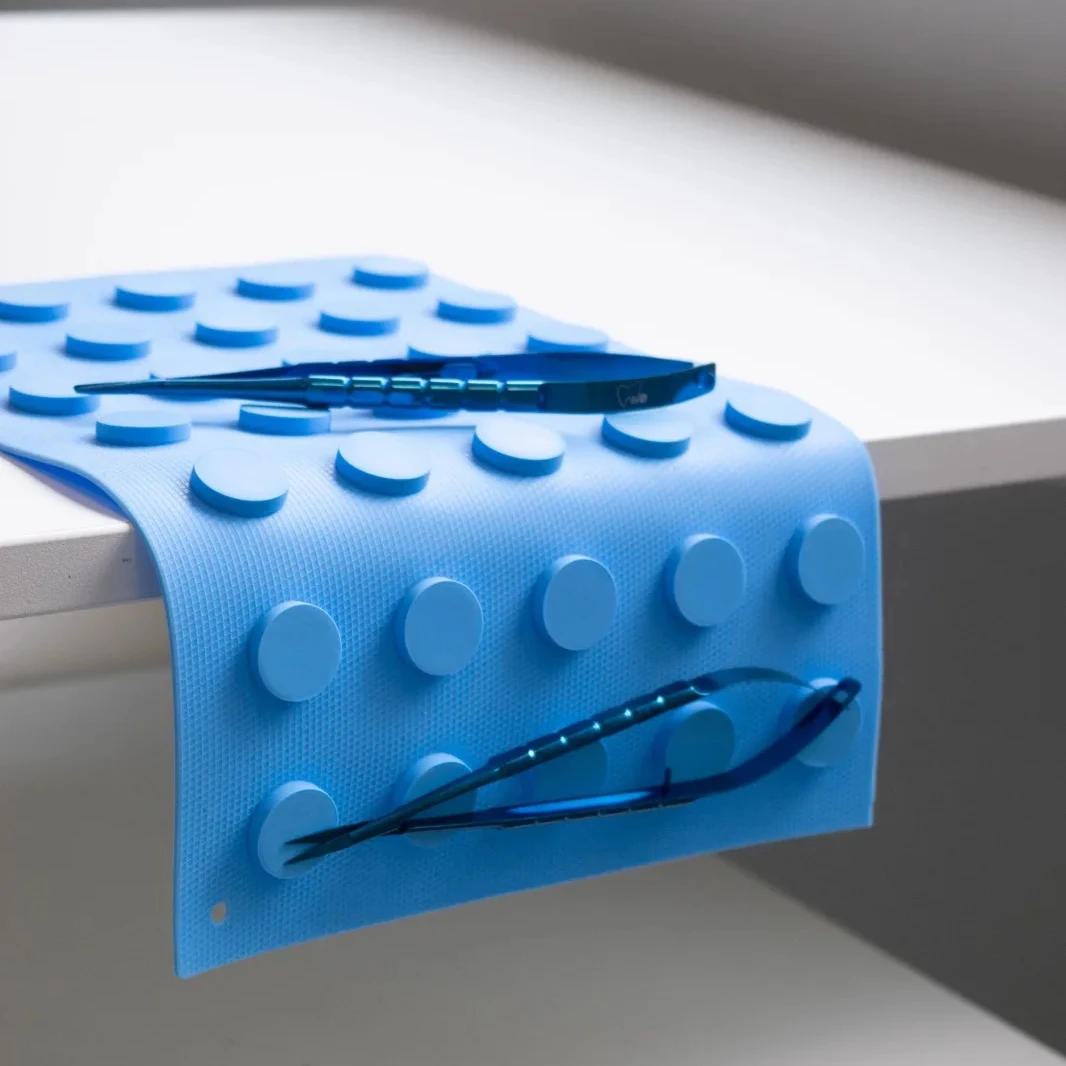 Magnetic Instrument Mat - Magnetic Pad for Surgical Use