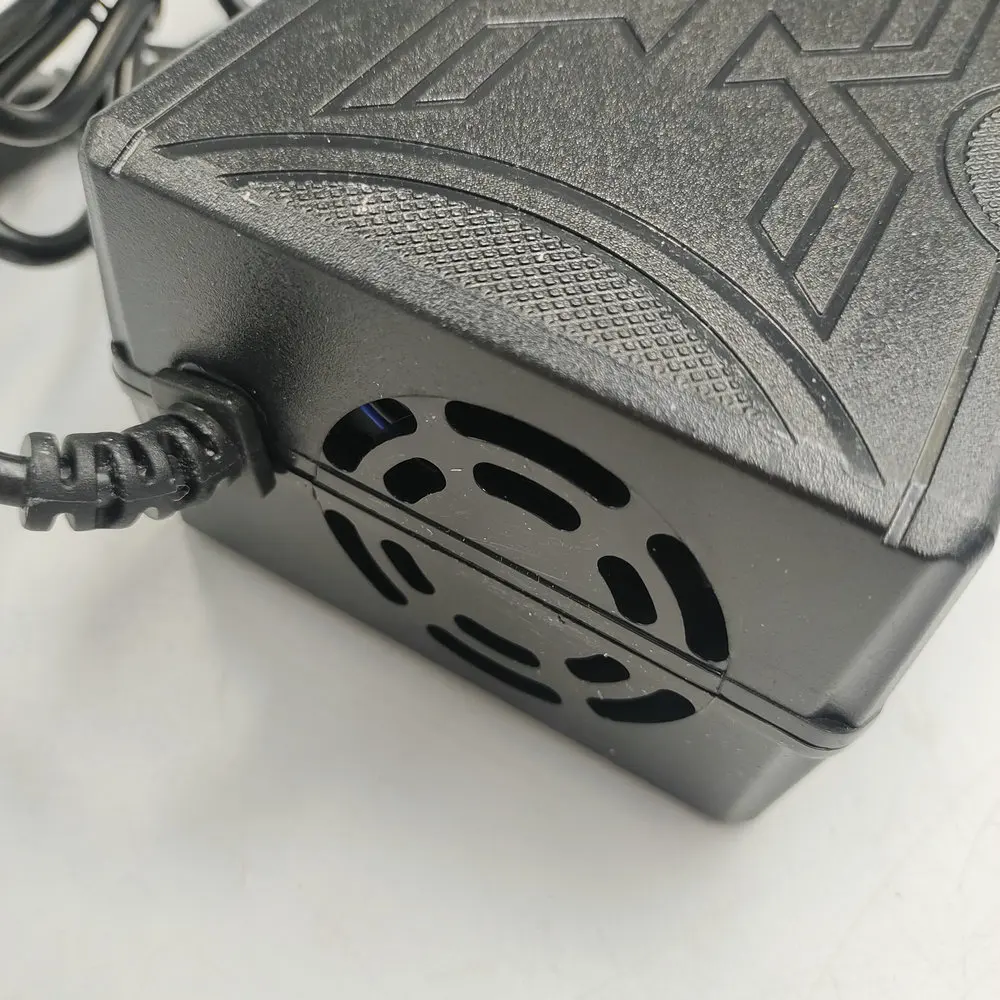 60V 32-35ah Electric Tricycle Motorbike Battery Charger