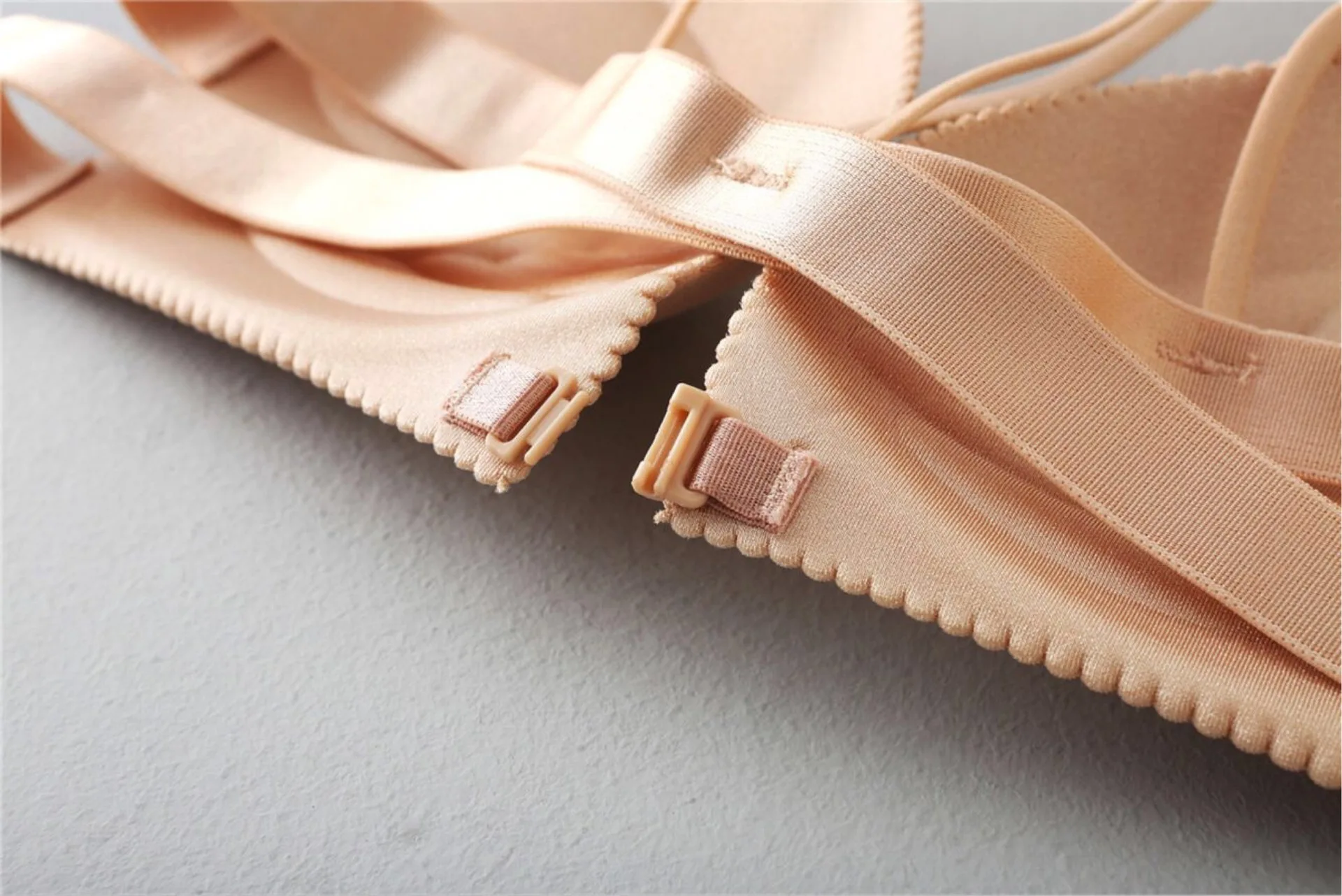 Wholesale Sexy Lingerie Hot Girl Back Cross Bra Underwear Seamless ...