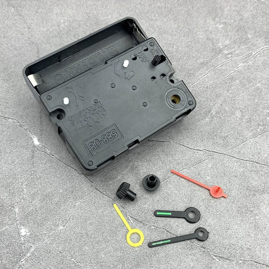 588 Universal Quartz Watch Alarm Clock Movement Tick Small Alarm Clock