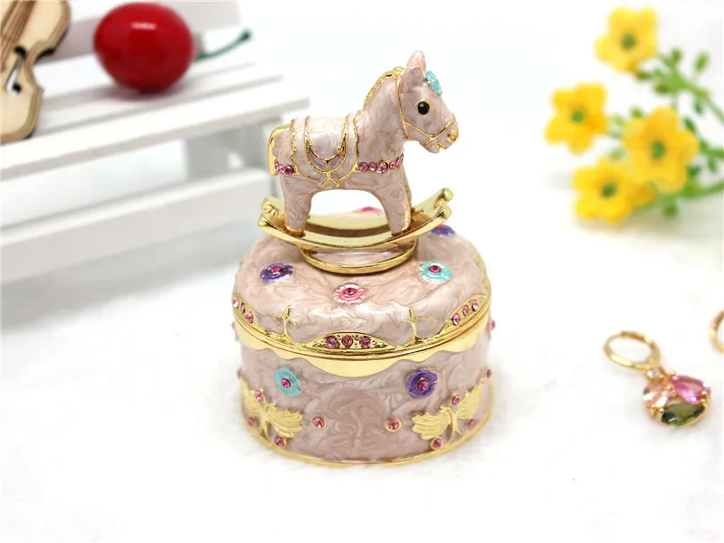SHINNYGIFTS Wedding Favor Lovely Pony Jewelry Box Cartoon Trojan ...