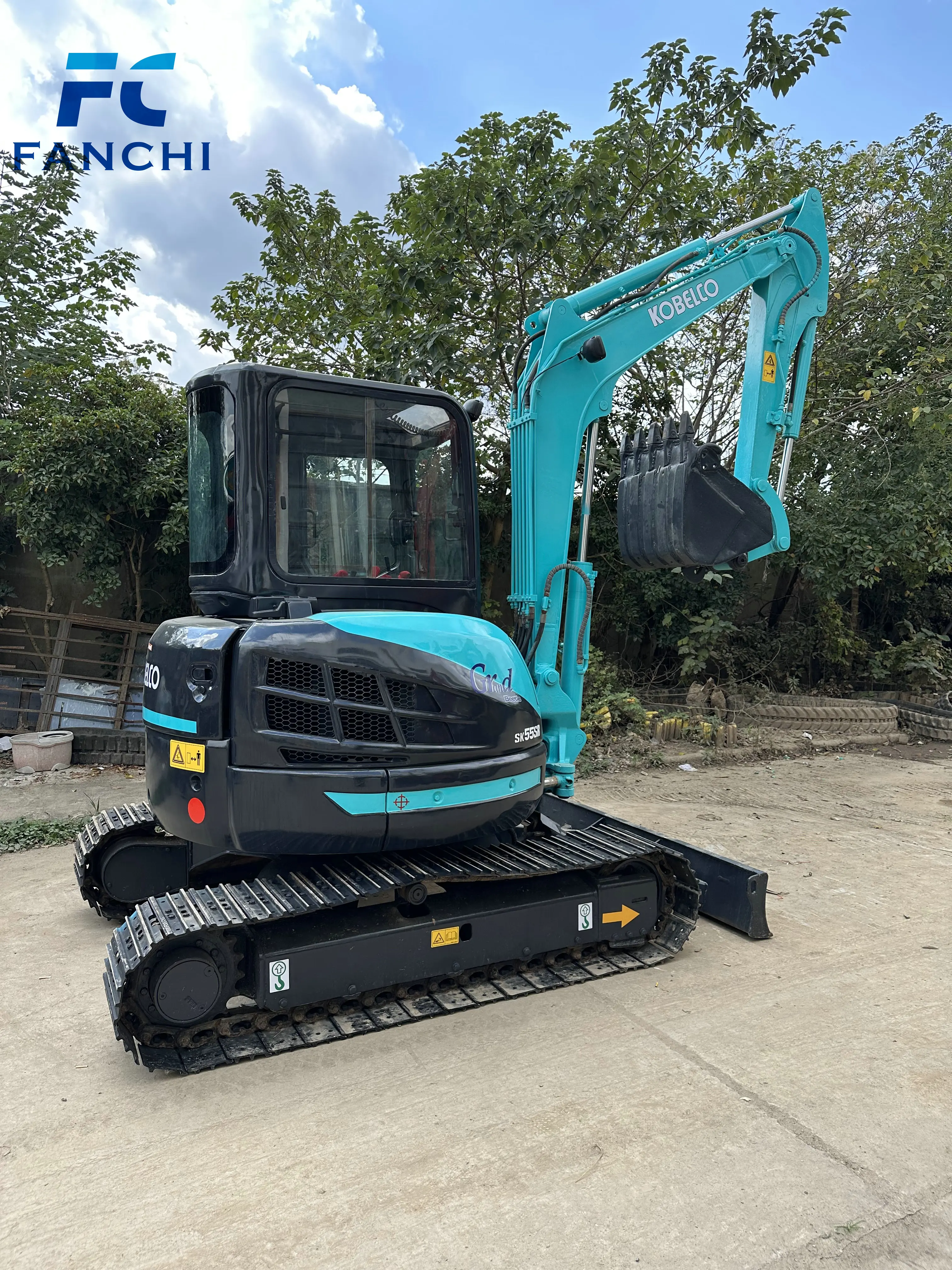 Japan Original Automatic Digger Kobelco Crawler Sk55 Excavator Original ...