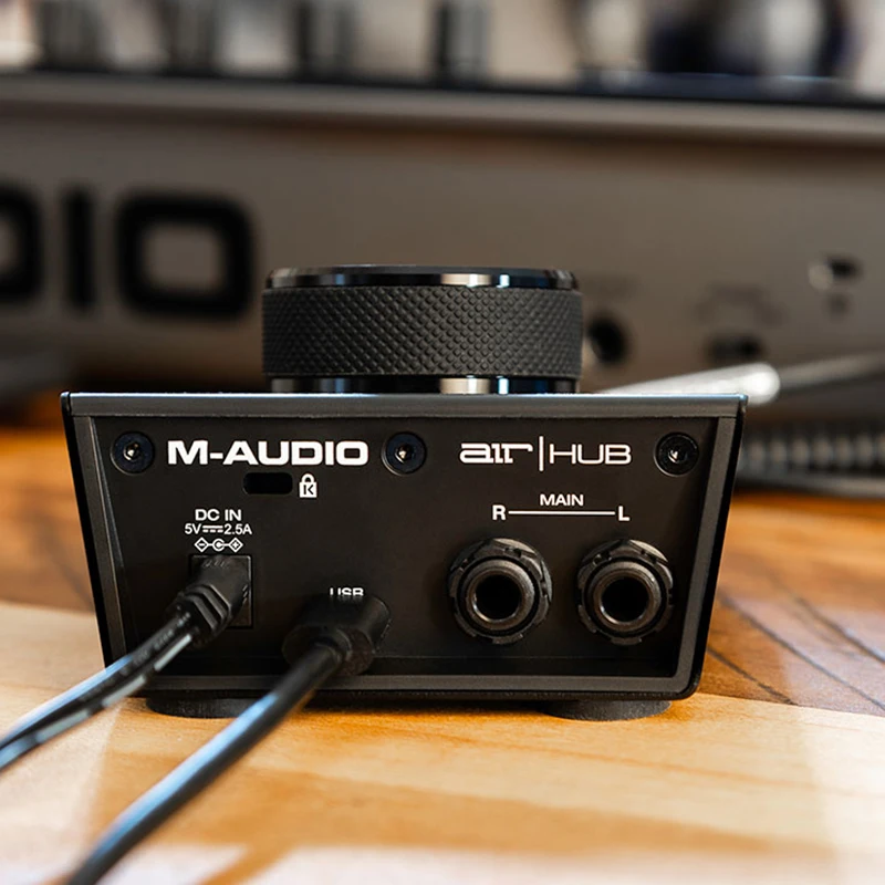 M-AUDIO AIR HUB Professional Audio Card With 3 USB Extended Audio ...
