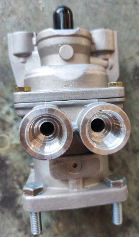 VIT-U High Quality Air Brake Valves for Mercedes Heavy Duty