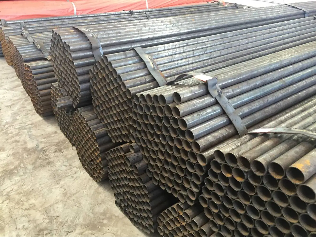 Din 2448 Standard Sch 40 Sch20 Asme B 36.10 Erw Steel Pipe - Buy Steel ...