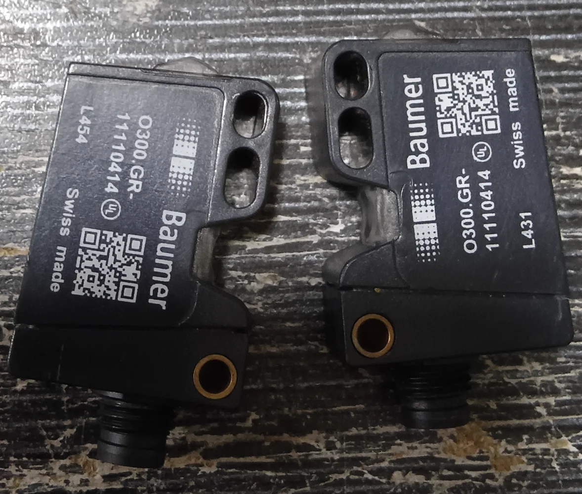 Baumer Diffuse Reflection Photoelectric Switch Sensor O300.gp-11110415 ...