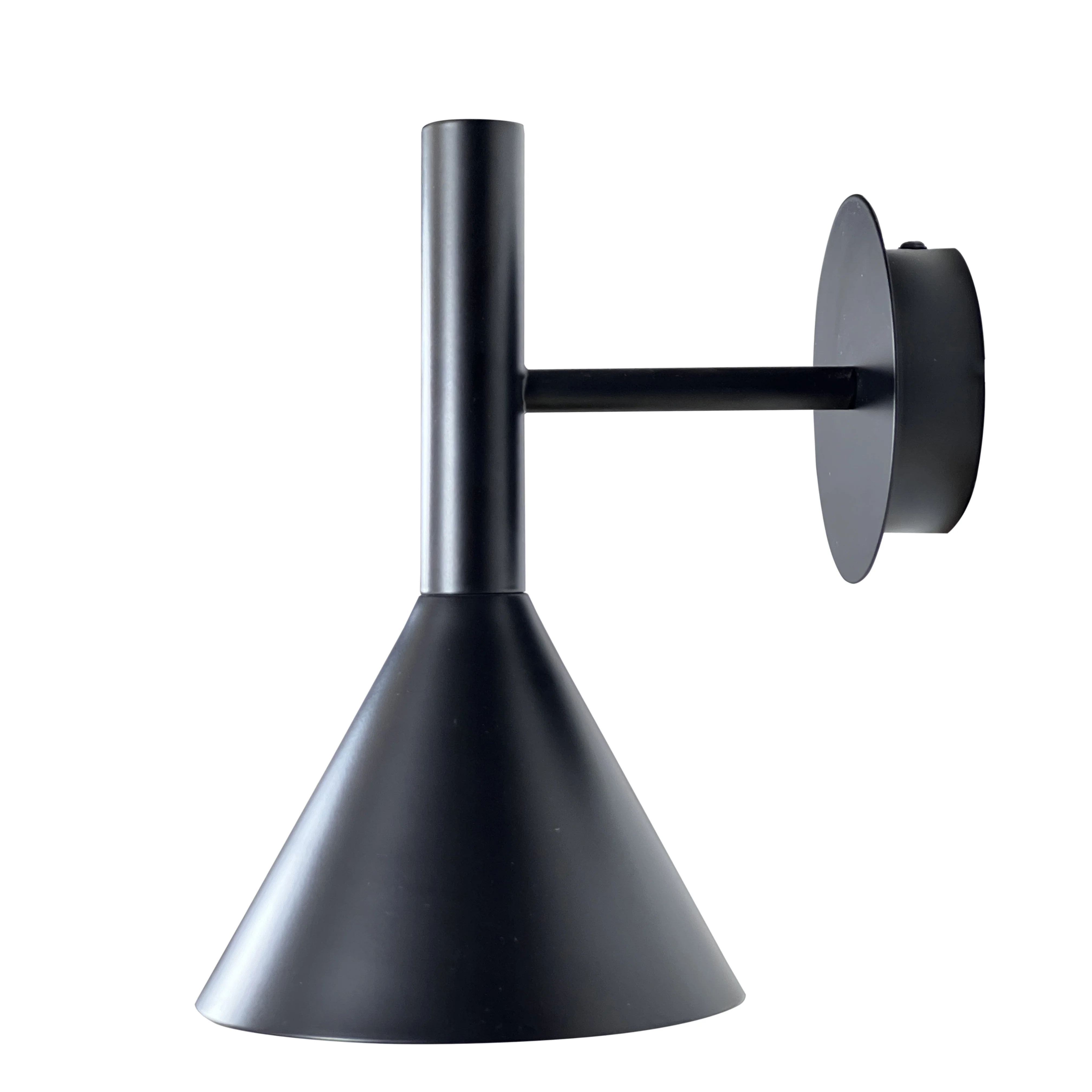 Modern Minimalist Design Wall Lamp with LED Light Source